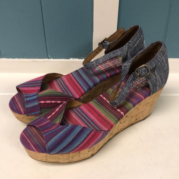 Toms | Shoes | Toms Platform Heels Weave Design Womens Sz 55 Ankle ...